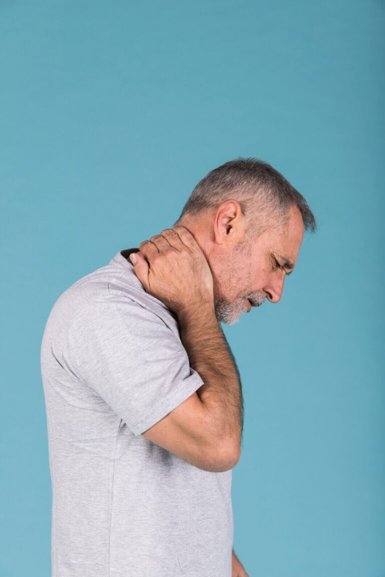 What are the Signs of a Severe Neck Injury? | Law Office of Andrea R ...